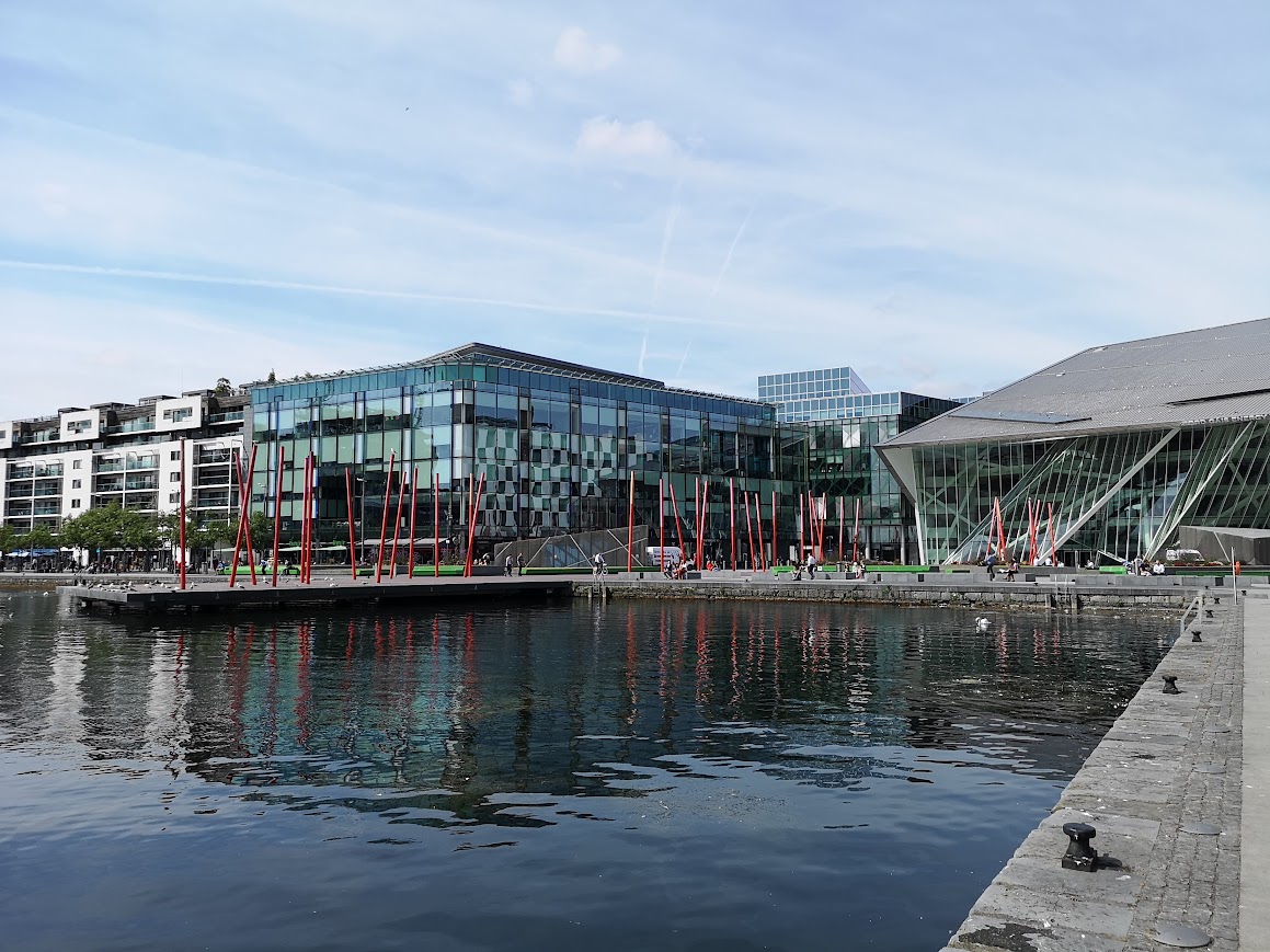 2007 – No.1 Grand Canal Square, Grand Canal Quay, Dublin | Archiseek.com