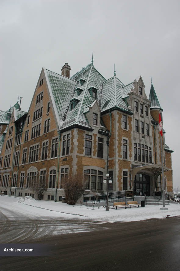 1940 – Federal Building, Quebec City, Quebec | Archiseek.com