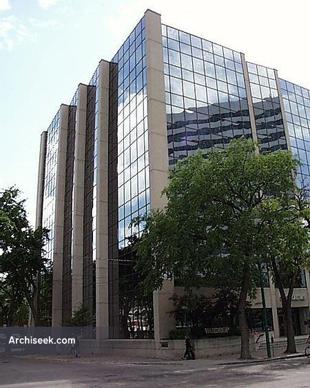 1977 – Manulife House, 386 Broadway, Winnipeg, Manitoba | Archiseek.com